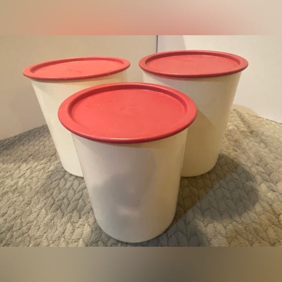 Tupperware | Kitchen | Rarevtg Tupperware One Touch Nesting Canister ...